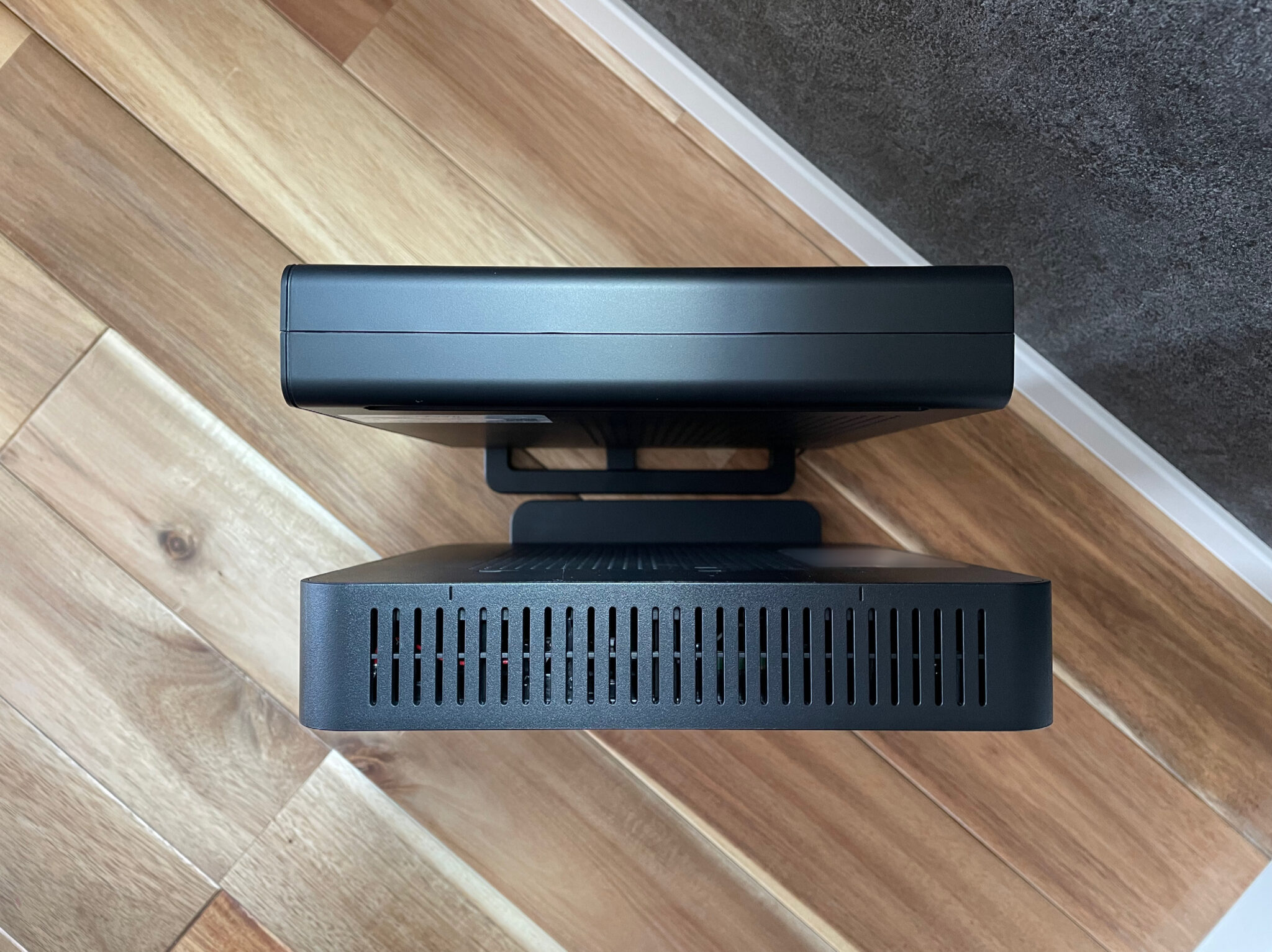 NURO光のONU比較！新型と旧型の差はいかに！？ | BLOG OF RUDE THEATER